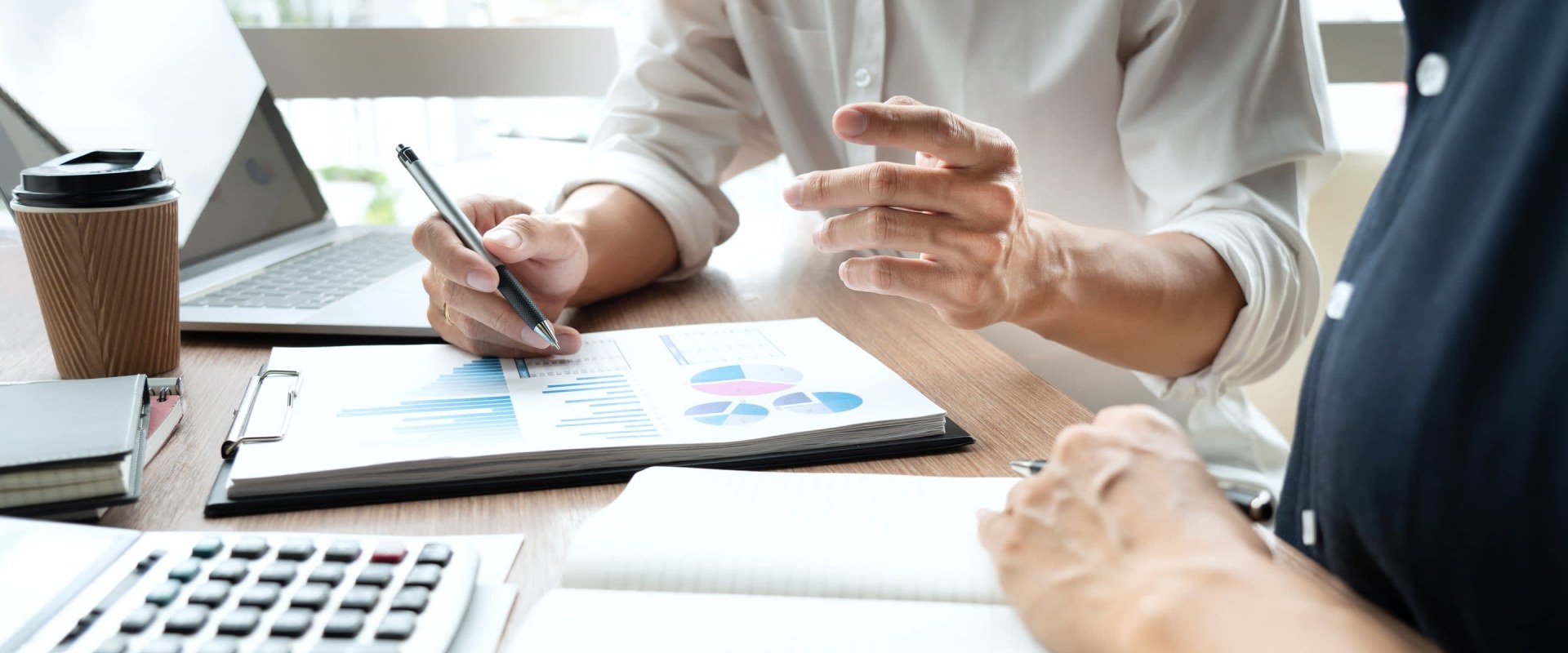 Understanding Perfume Trials: Types of Consumer Reactions